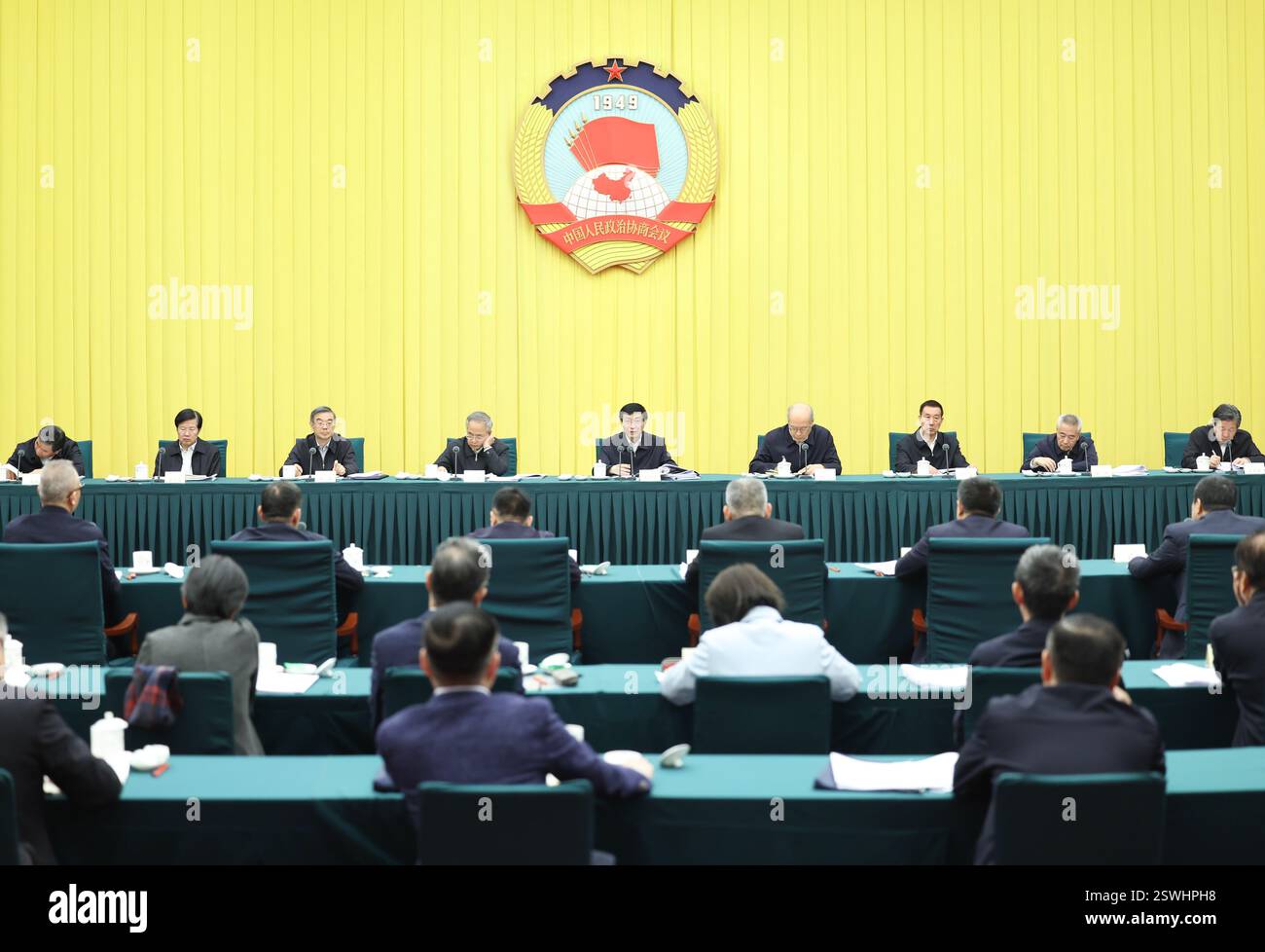 (250221) -- BEIJING, Feb. 21, 2025 (Xinhua) -- Wang Huning, a member of ...