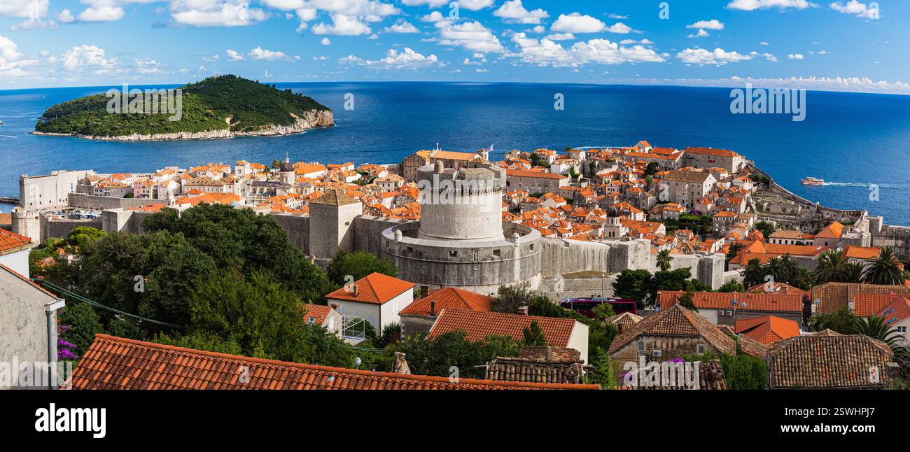 Old Town and Minceta Fortress in Dubrovnik, Croatia Stock Photo - Alamy