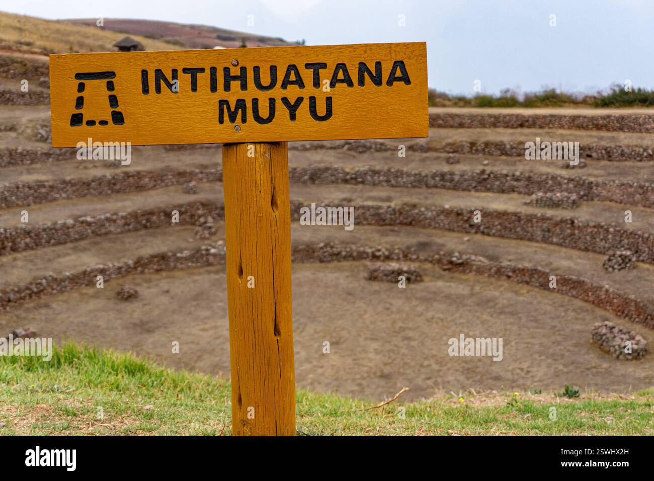 Stunning circular terraces of Moray an archaeological site in Maras ...