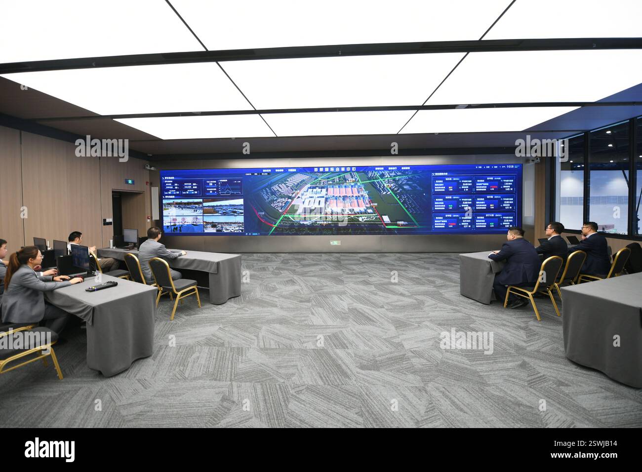 (250221) -- BEIJING, Feb. 21, 2025 (Xinhua) -- This photo shows the ...