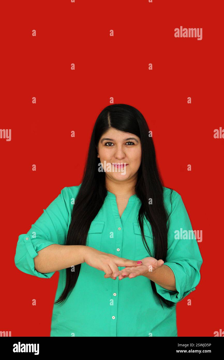 30 year old Latina woman with long straight hair speaks Mexican sign ...