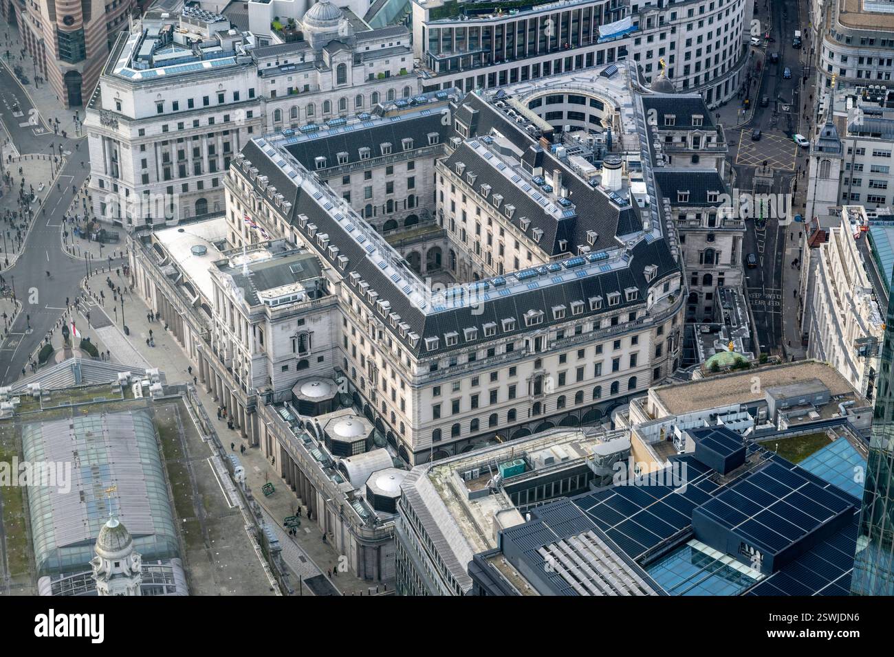 London, UK. 21 February 2025. The view west from the 50th floor of 8 ...