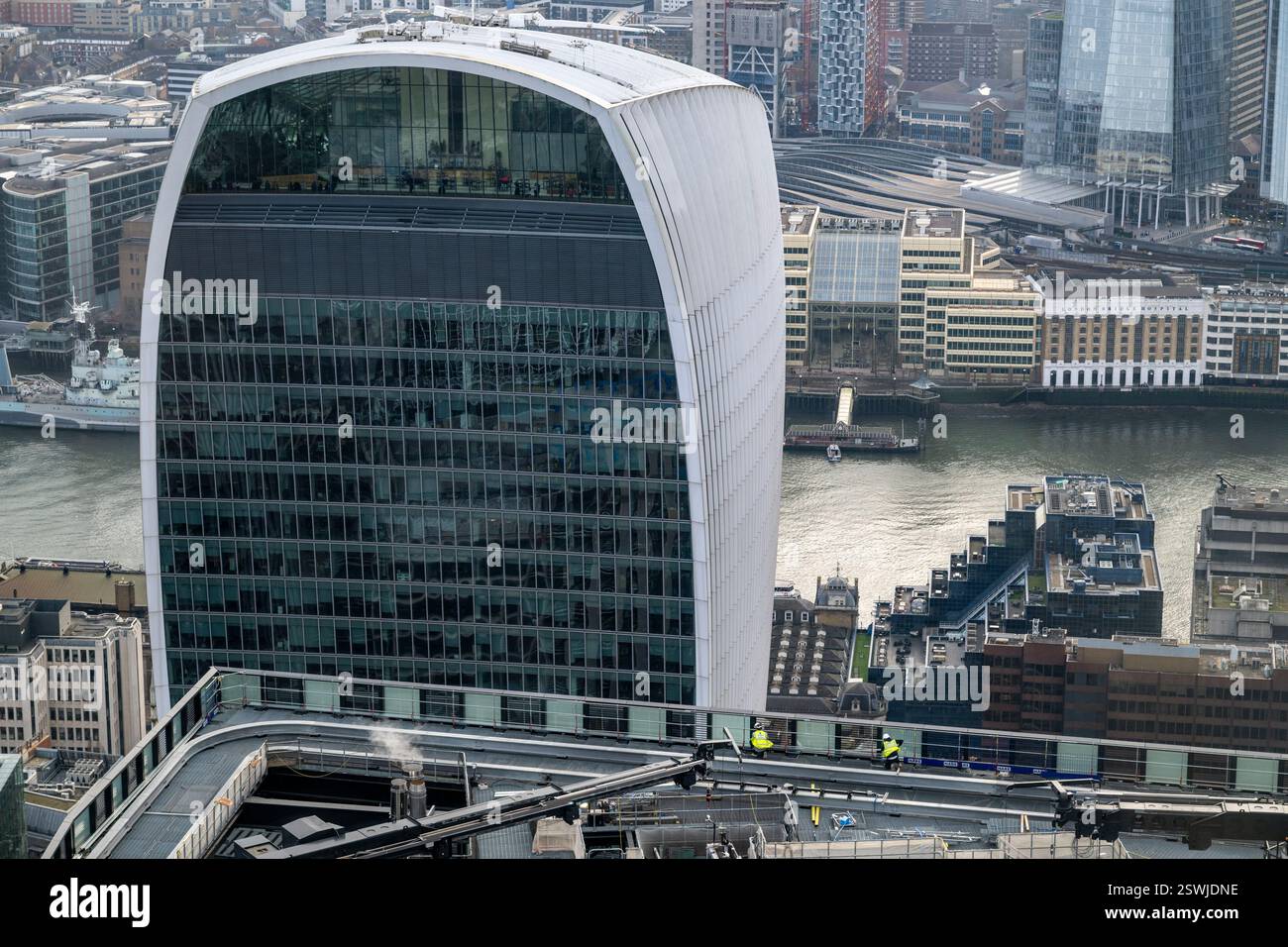 London, UK. 21 February 2025. The view south from the 50th floor of 8 ...