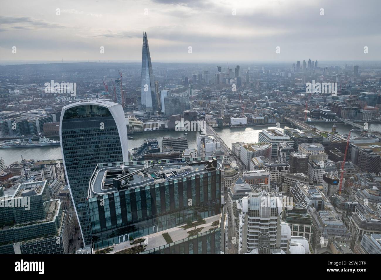 London, UK. 21 February 2025. The view south from the 50th floor of 8 ...