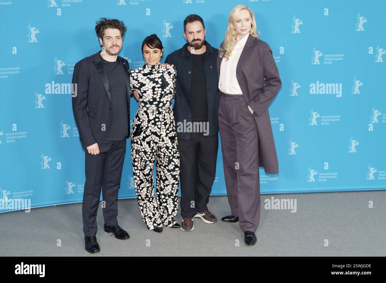 Anita Guo, Philip Ettinger, Mía Maestro, Lucio Castro, Gwendoline ...