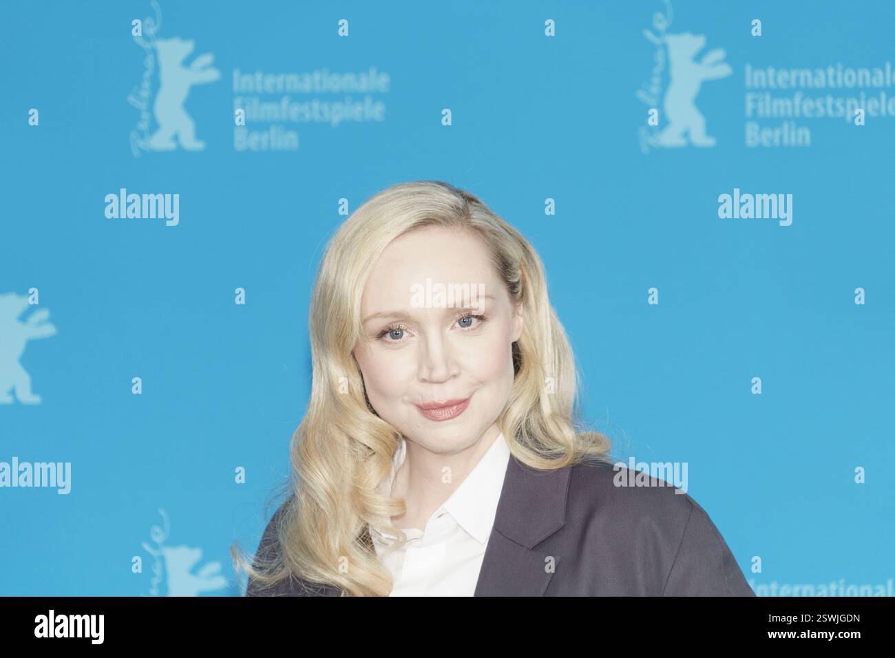 Anita Guo, Philip Ettinger, Mía Maestro, Lucio Castro, Gwendoline Christie, Caroline Clark ...