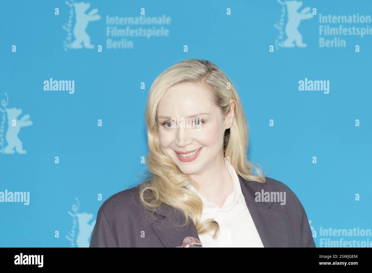 Anita Guo, Philip Ettinger, Mía Maestro, Lucio Castro, Gwendoline Christie, Caroline Clark ...