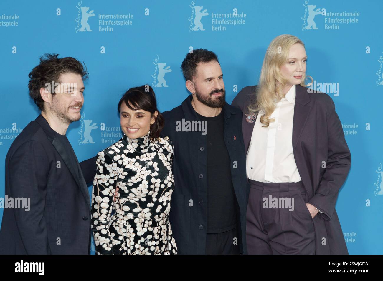 Anita Guo, Philip Ettinger, Mía Maestro, Lucio Castro, Gwendoline ...