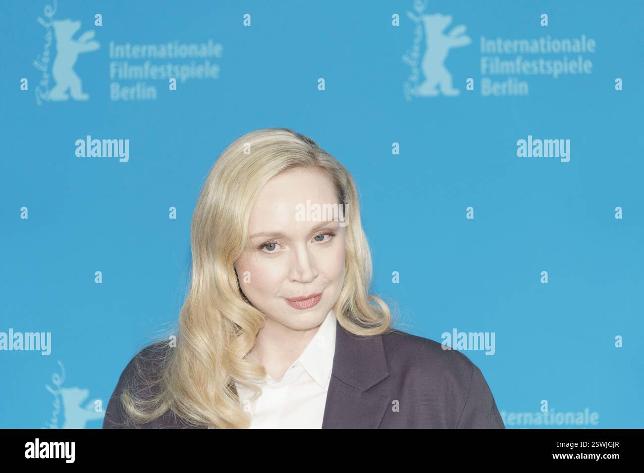 Anita Guo, Philip Ettinger, Mía Maestro, Lucio Castro, Gwendoline Christie, Caroline Clark ...