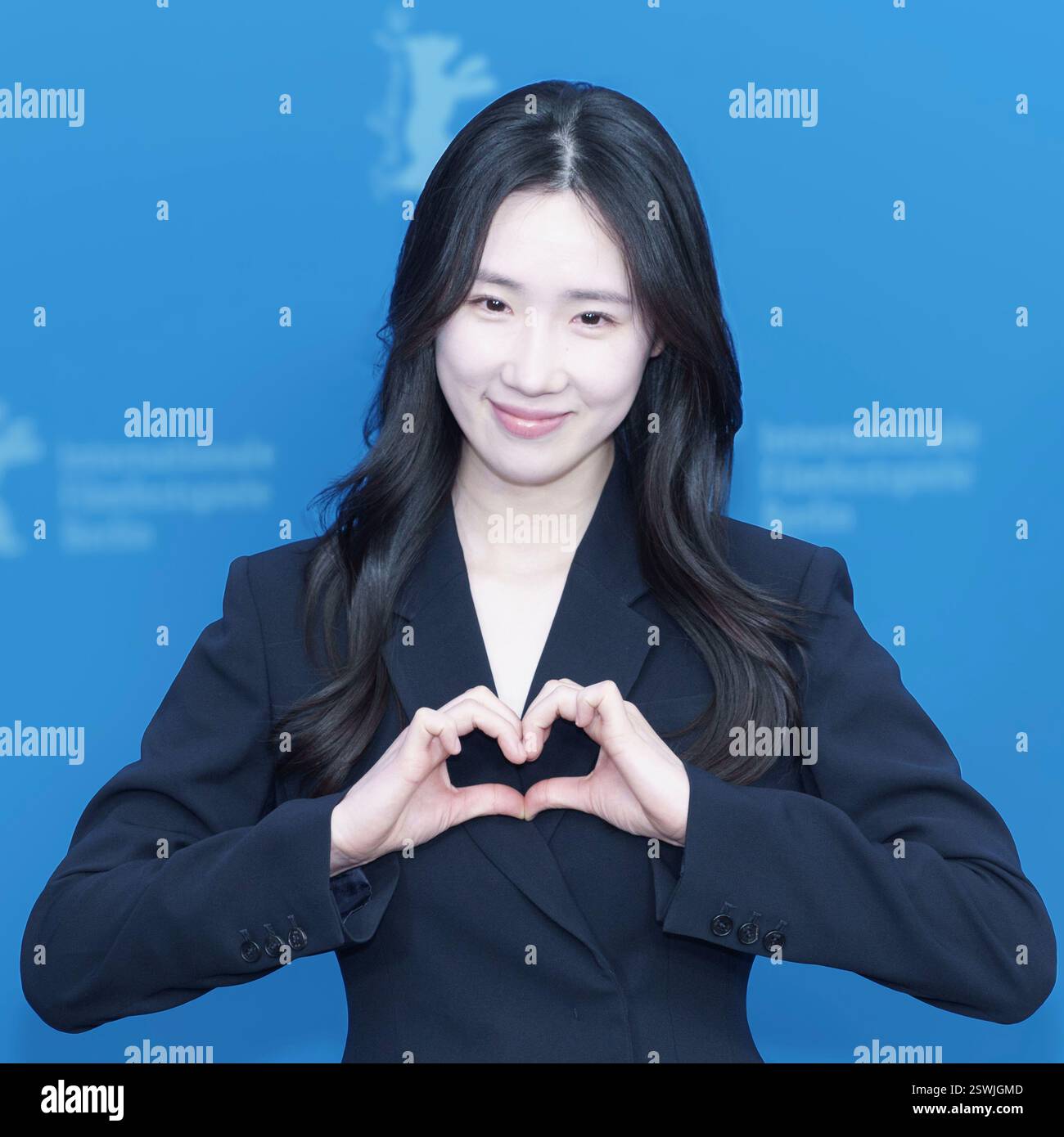 Ha Seong-guk, Kang Soyi, Hong Sang-soo, Yun-hee Cho and Kwon Hae-hyo ...