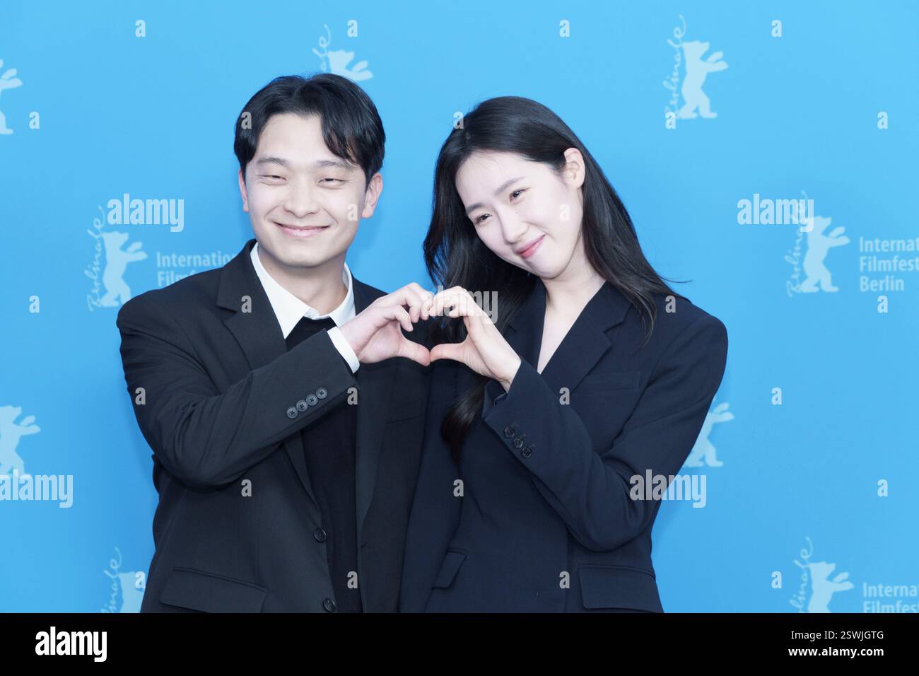 Ha Seong-guk, Kang Soyi, Hong Sang-soo, Yun-hee Cho and Kwon Hae-hyo ...