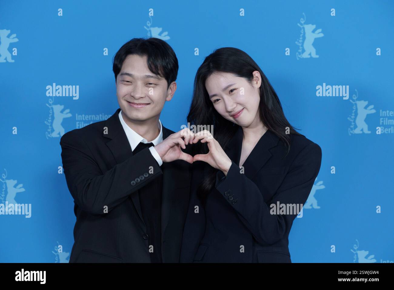 Ha Seong-guk, Kang Soyi, Hong Sang-soo, Yun-hee Cho and Kwon Hae-hyo ...