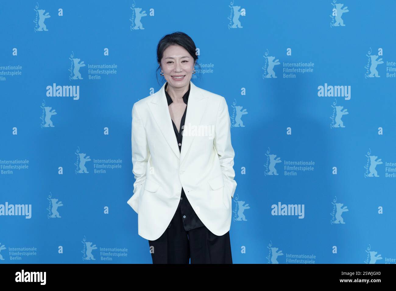 Ha Seong-guk, Kang Soyi, Hong Sang-soo, Yun-hee Cho and Kwon Hae-hyo ...