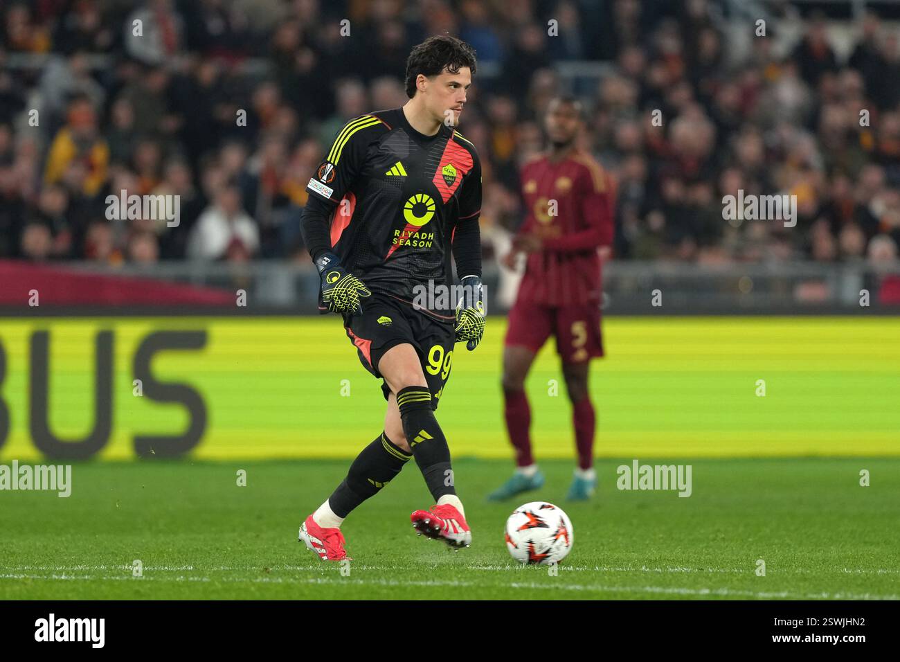 Mile Svilar of AS Roma during the Europa League football match between ...