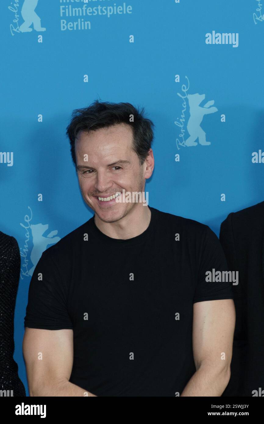 Michael Barker, John Sloss, Ethan Hawke, Margaret Qualley, Andrew Scott ...