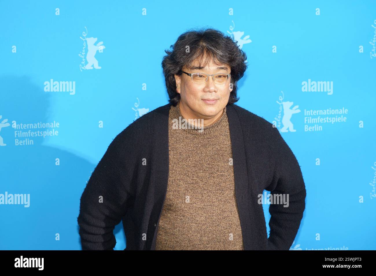 (L-R) US actor Steven Yeun, Australian actress Toni Collette, English ...