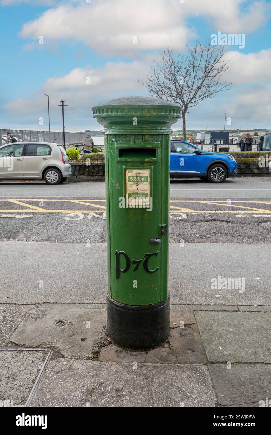 Old Irish Cast Iron Postal Pillar Box Post Box, Department of Posts and ...
