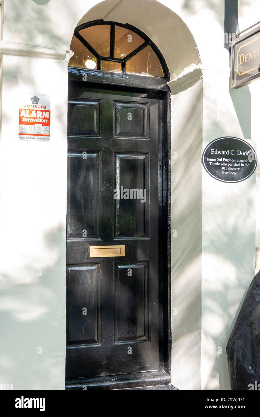 Home egineer hi-res stock photography and images - Alamy