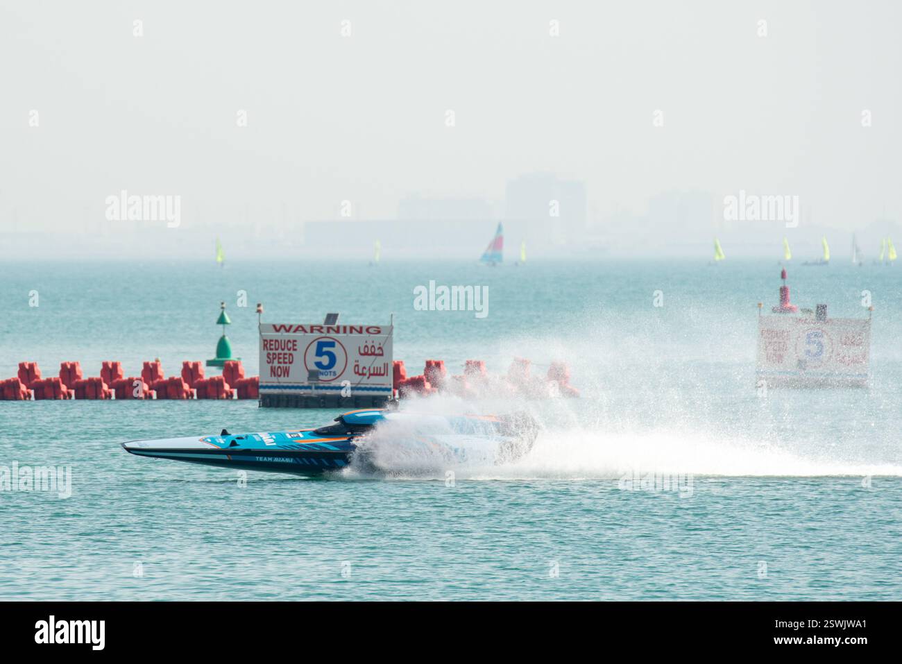 Team Miami piloted by Anna Glennon compete during qualifying in the UIM ...