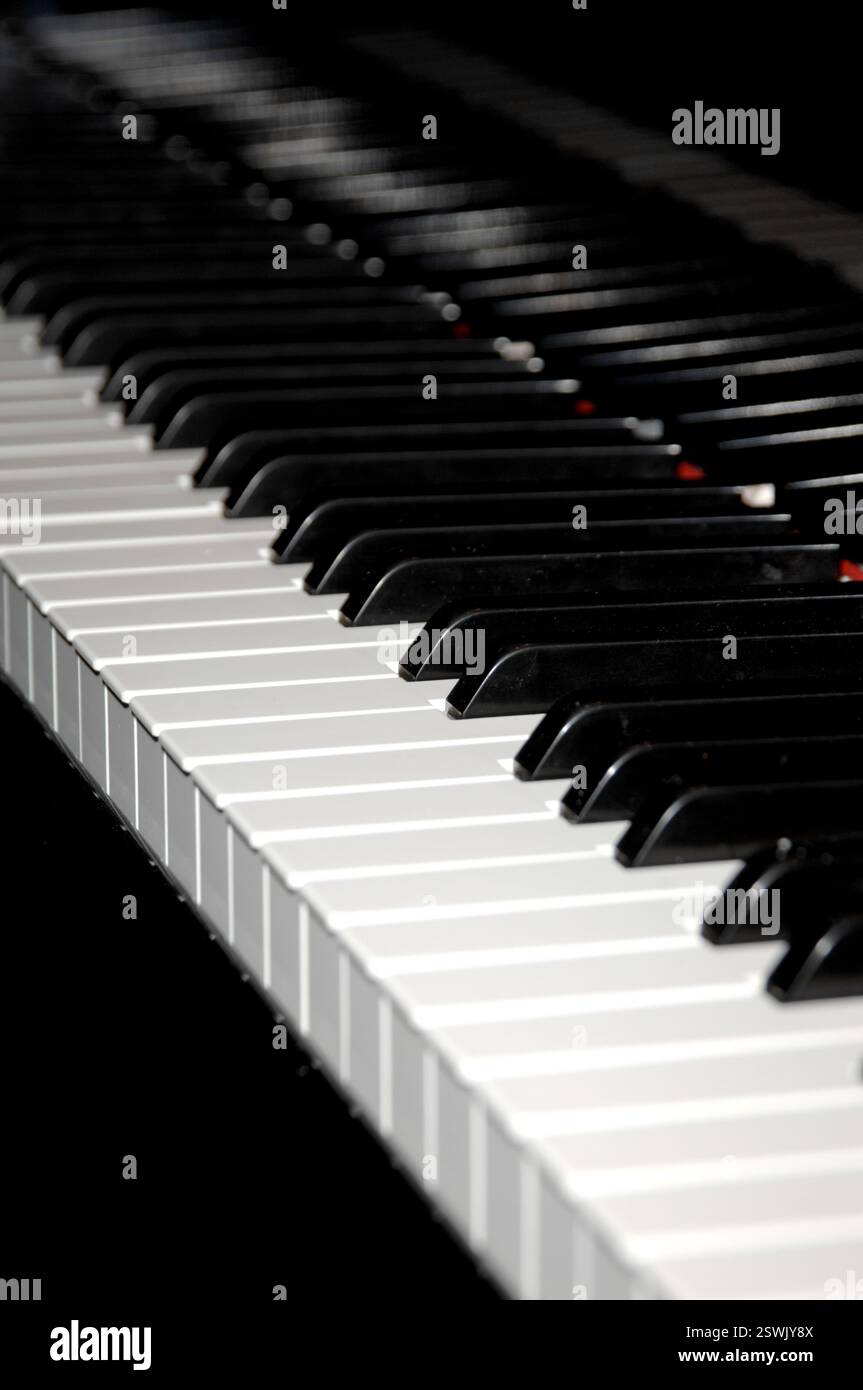 LAS VEGAS, NEVADA, USA: Piano keys at a cocktail lounge in Las Vegas ...