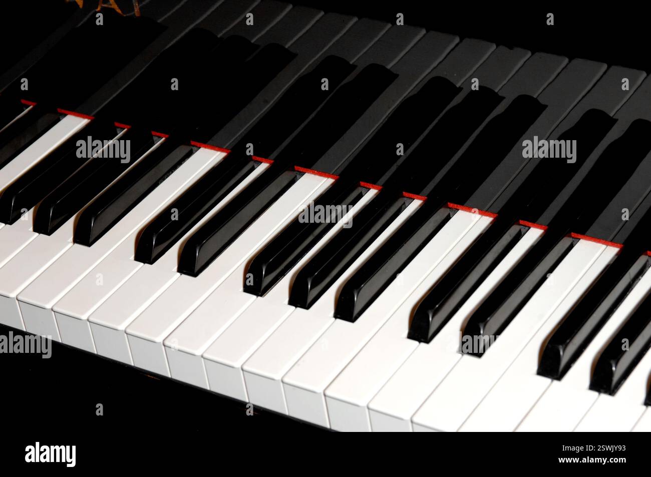 LAS VEGAS, NEVADA, USA: Piano keys at a cocktail lounge in Las Vegas ...
