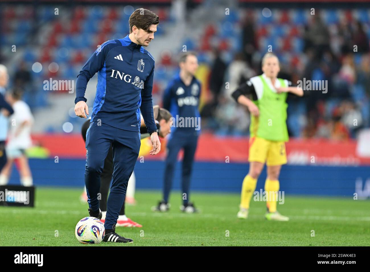 Valencia, Spain. 21st Feb, 2025. Assistant Coach Magnus Palsson of ...