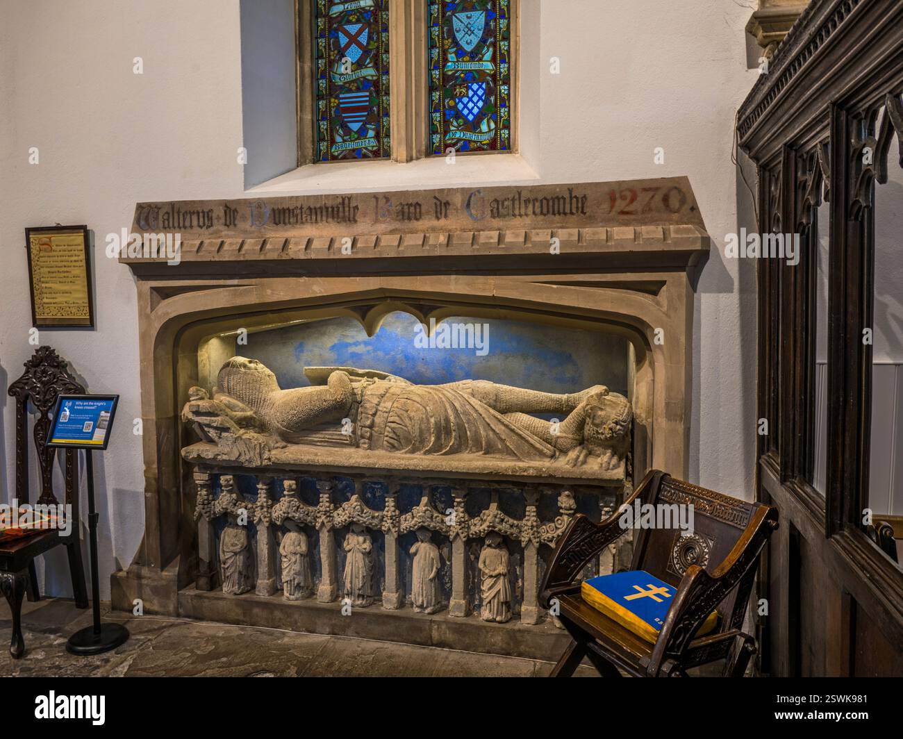 Medieval monument of a knight. St Andrews Church, Castle Combe Stock ...