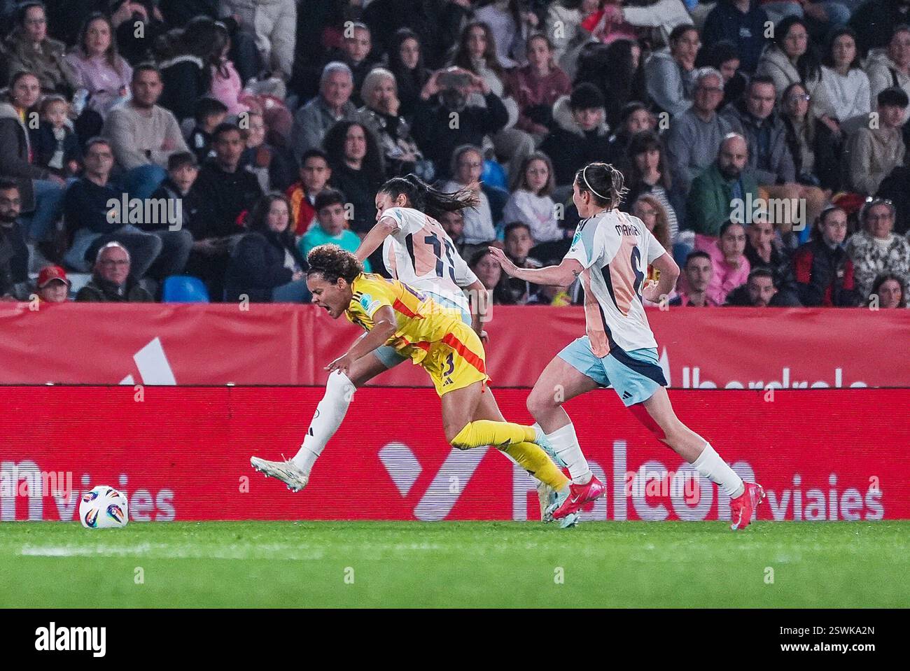 Valencia, Spain. 21st Feb, 2025. Belgium's Kassandra Ndoutou Eboa ...