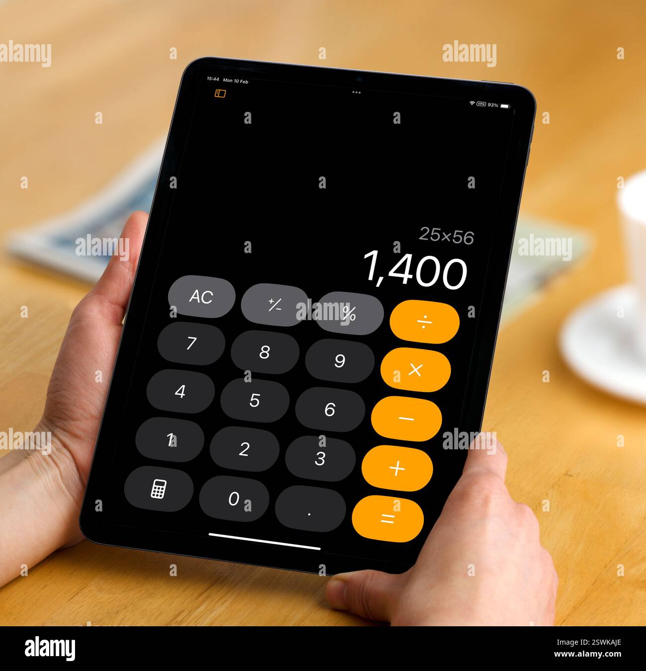 Calculator app on an Apple iPad Stock Photo - Alamy