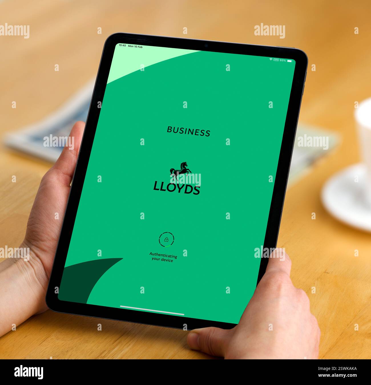 Lloyds Business online banking app on an Apple iPad Stock Photo - Alamy