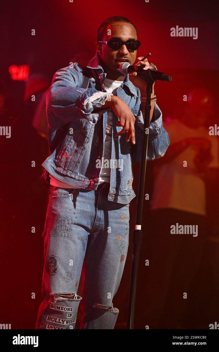 Fort Lauderdale FL, USA. 20th Feb, 2025. Loe Shimmy performs during his ...