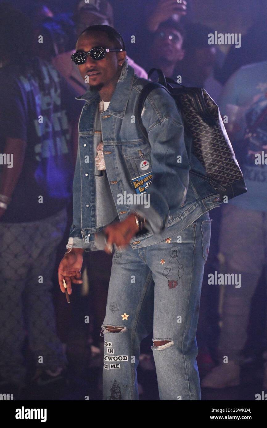 Fort Lauderdale FL, USA. 20th Feb, 2025. Loe Shimmy performs during his ...