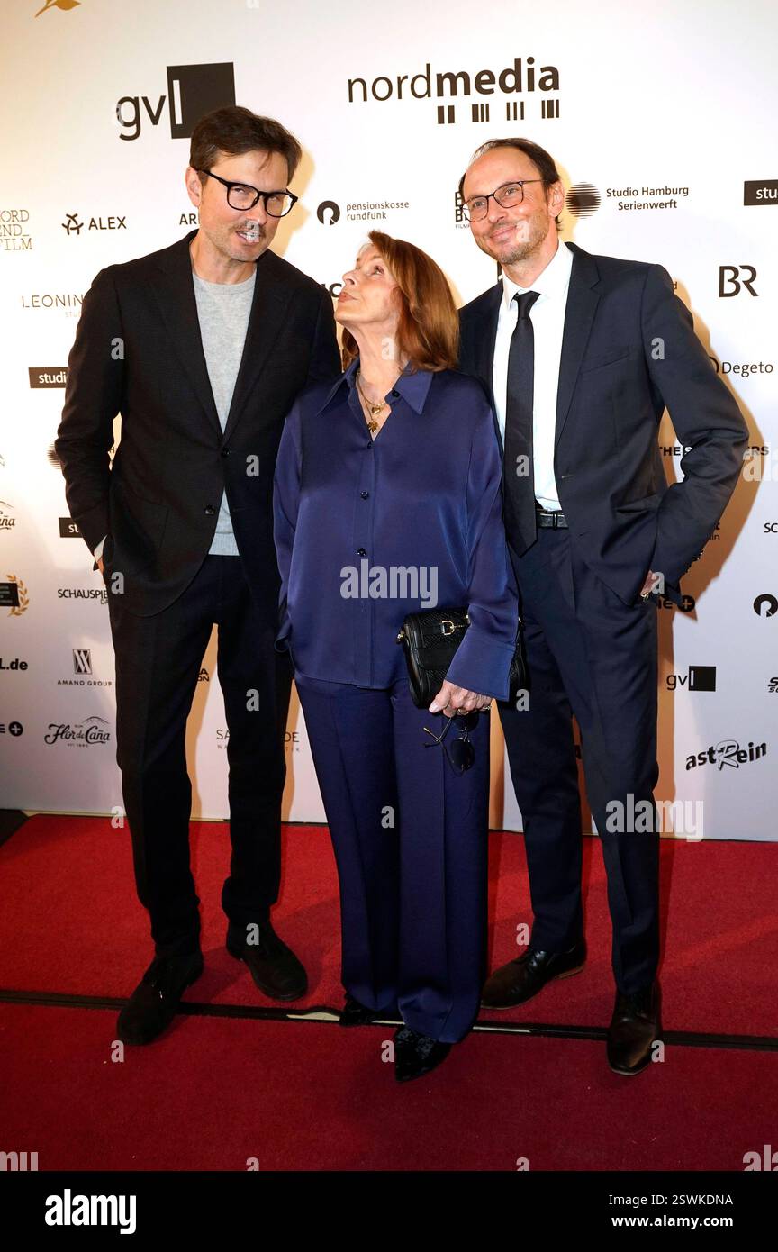 Simon Verhoeven, Senta Berger und Luca Verhoeven bei der 12. Verleihung ...