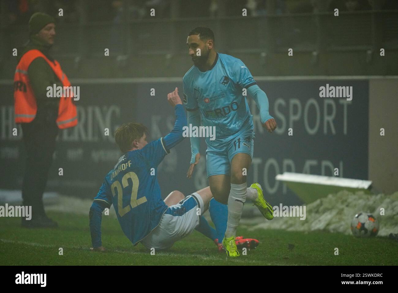 Lyngby, Denmark. 21st Feb, 2025. 3F Superliga-kampen mellem Lyngby ...