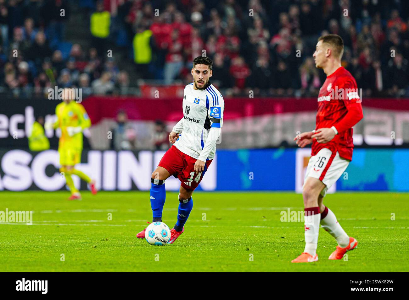 Ludovit Reis (Hamburger SV, #14) GER, Hamburger SV vs. 1. FC Kaiserslautern, Fussball, 2 ...