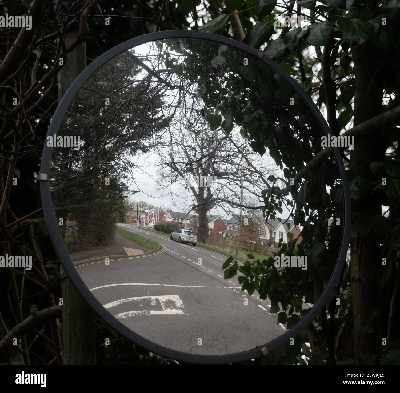 Convex mirror junction hi-res stock photography and images - Alamy