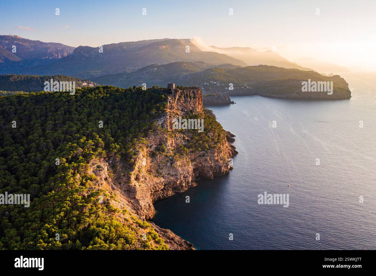 Sea cliffs mediterranean architecture shore hi-res stock photography ...