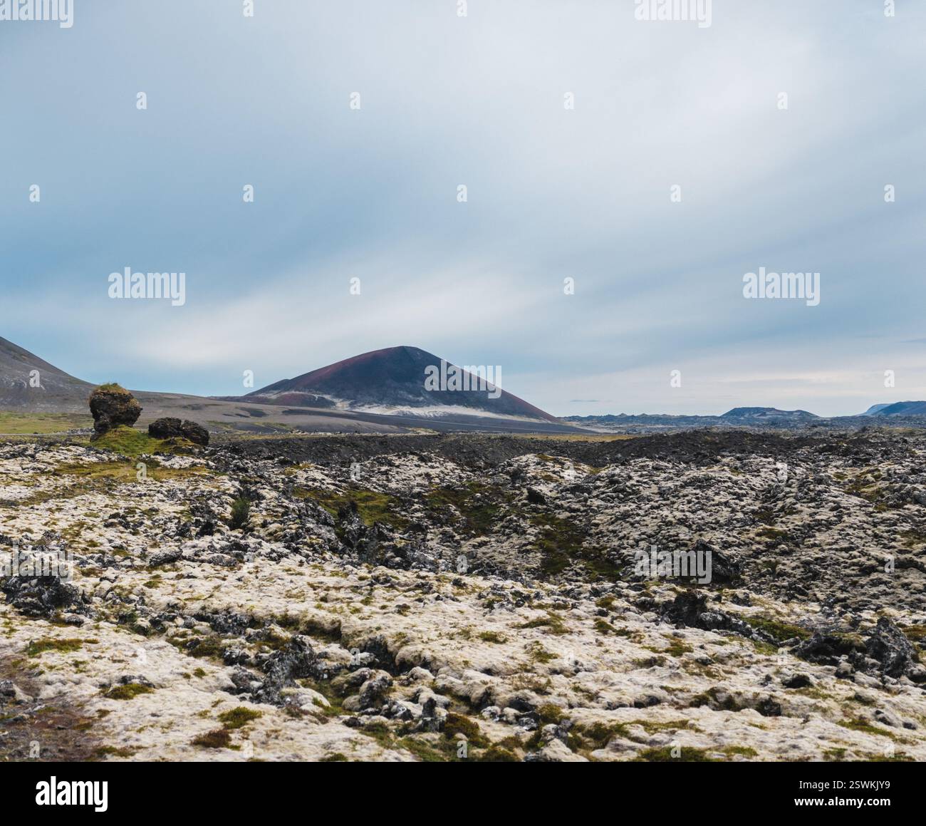 Volcanic craters and rugged lava field in Berserkjahraun, Snæfellsnes ...