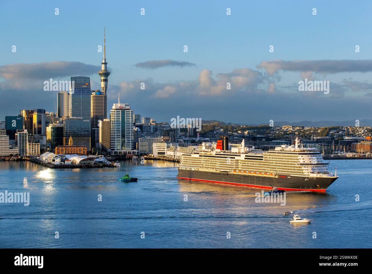 Auckland, New Zealand, 22 Feb, 2025. Cunard’s Queen Anne enters the ...