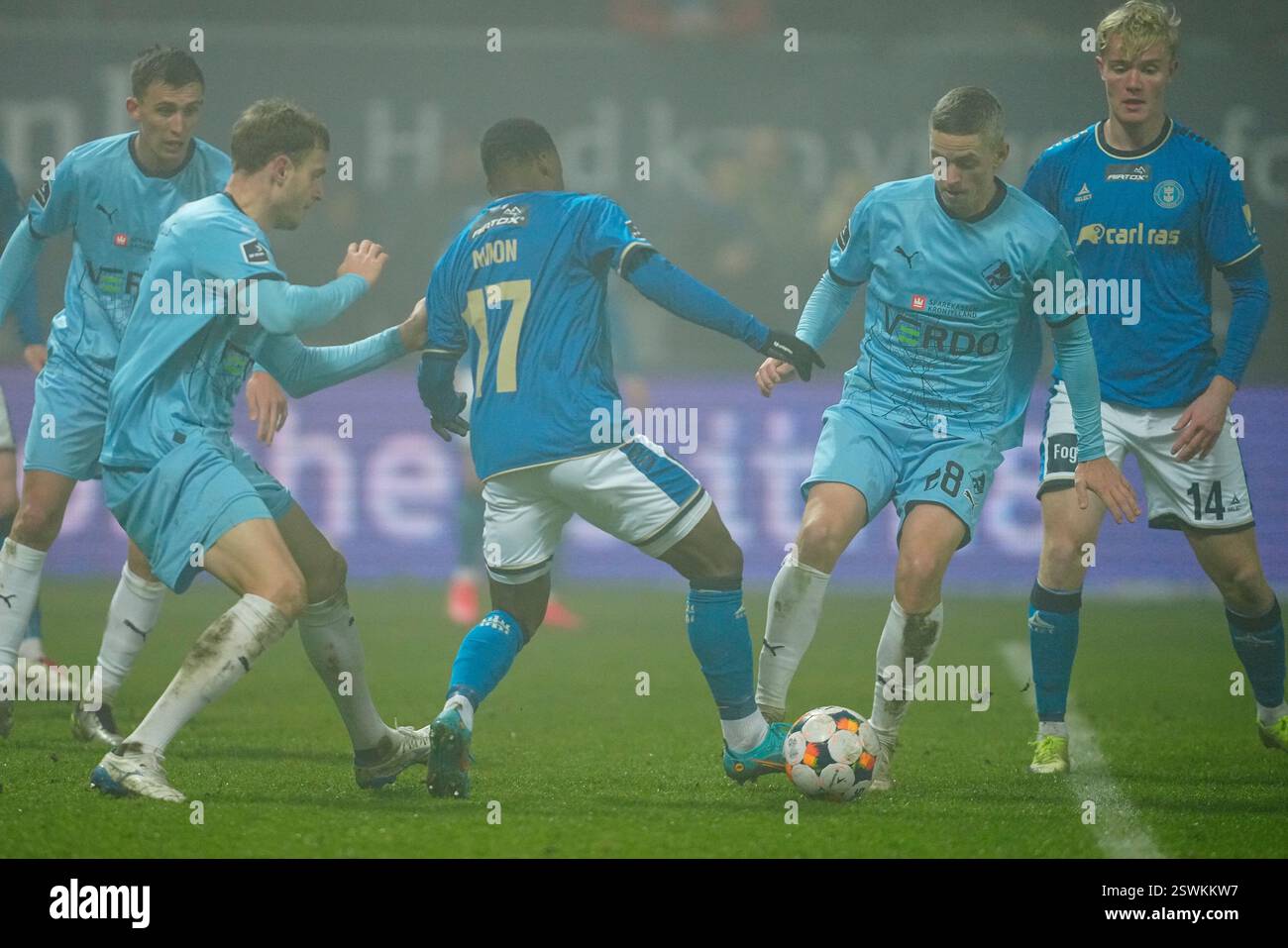 Lyngby, Denmark. 21st Feb, 2025. 3F Superliga-kampen mellem Lyngby ...