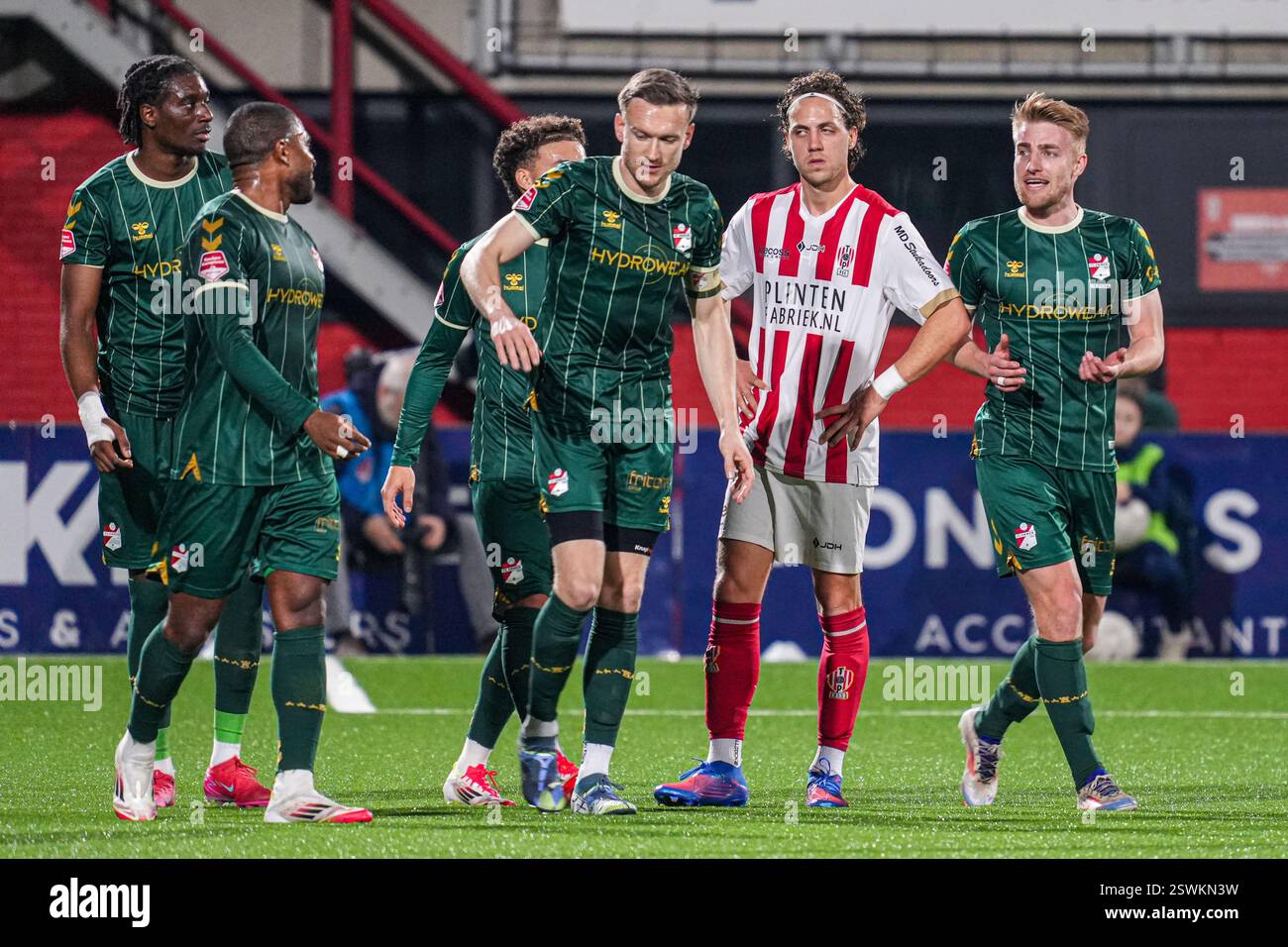 OSS, NETHERLANDS - FEBRUARY 21: Giovanni Troupee of TOP Oss looks at ...