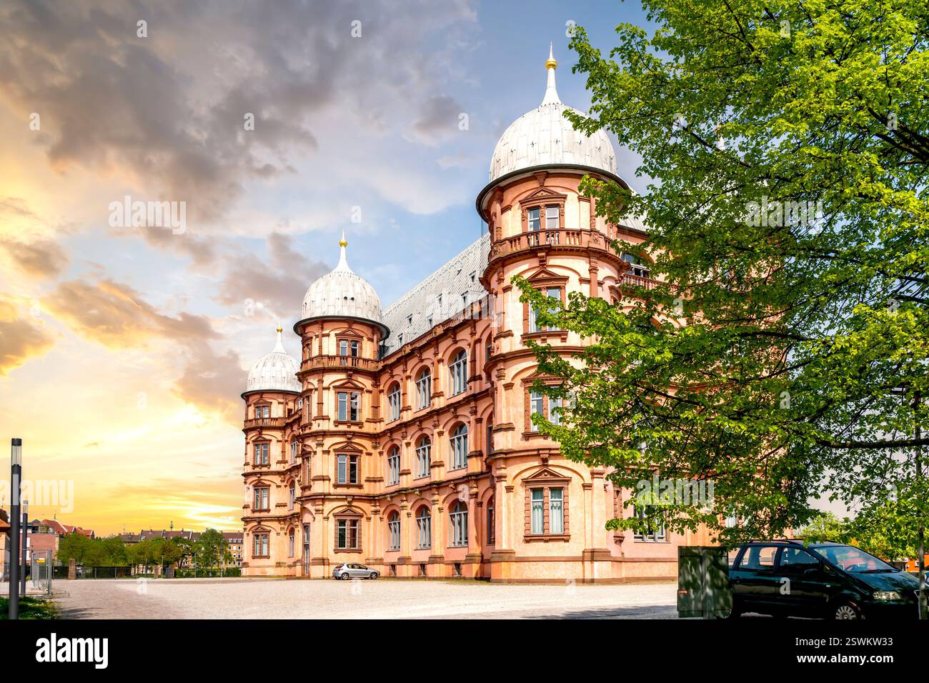 Karlsruhe city hi-res stock photography and images - Alamy