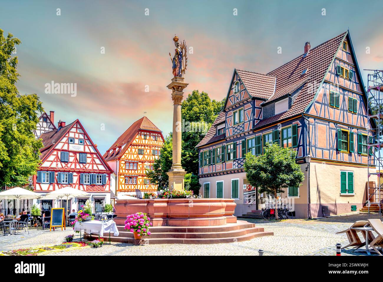 Nackarufer hi-res stock photography and images - Alamy