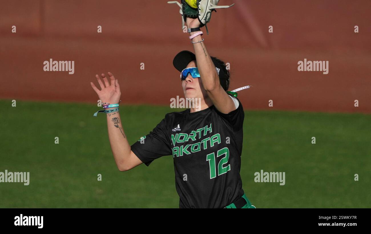 North Dakota outfielder Quincie Chunestudey (12) against Arizona State ...