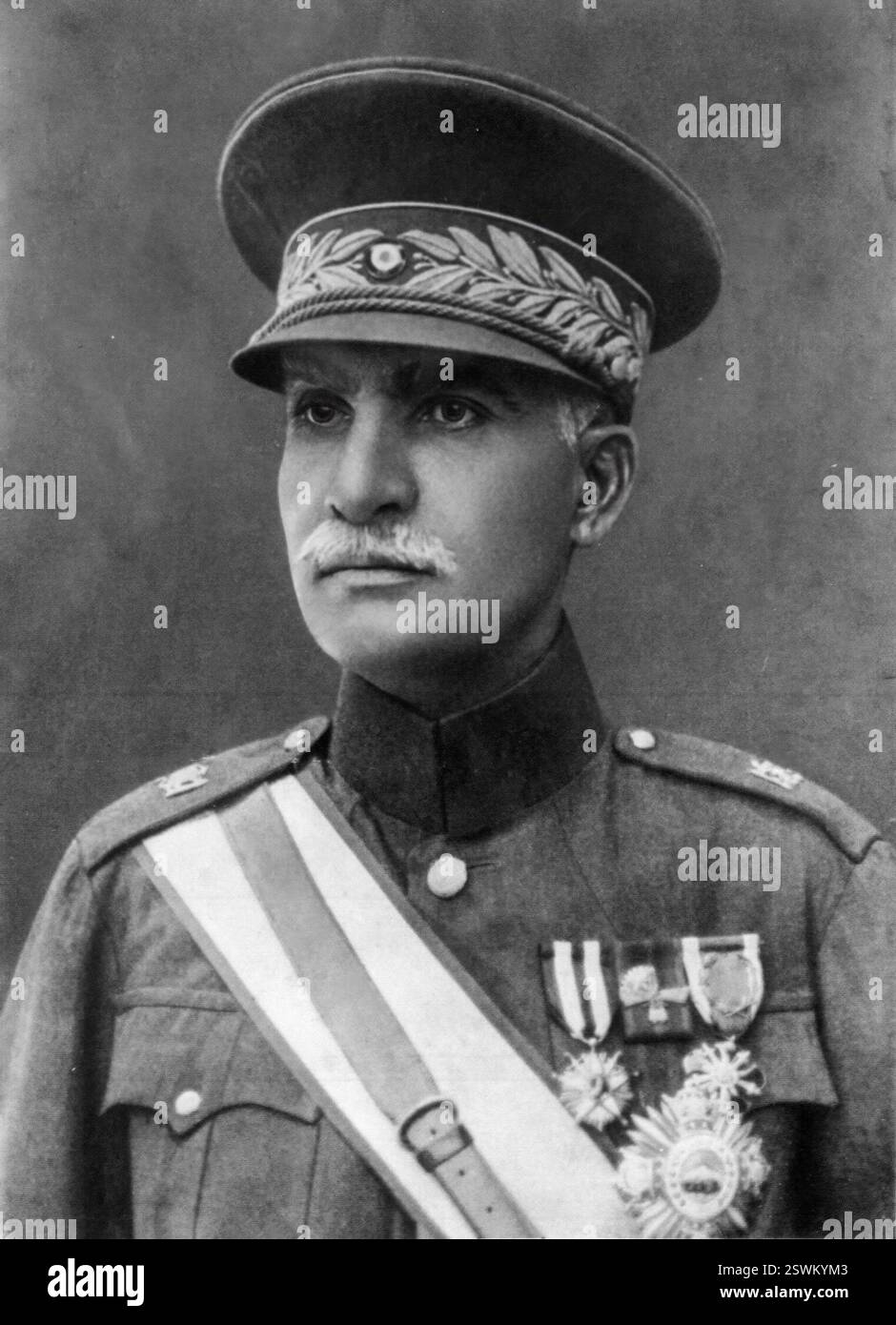 Portrait photograph of Reza Shah, emperor of Iran in the early 30's, in ...