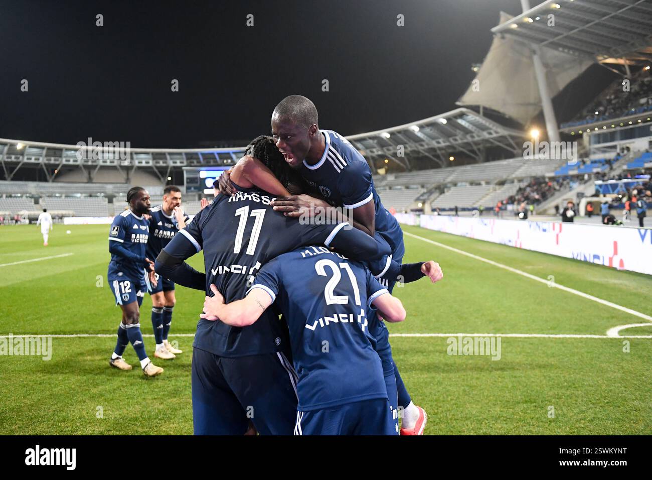 05 Moustapha MBOW (pfc) during the Ligue 2 BKT match between Paris FC ...