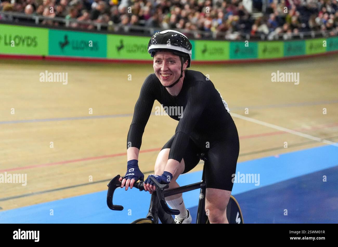 Anna Morris celebrates winning the Women's Scratch Race final on day ...