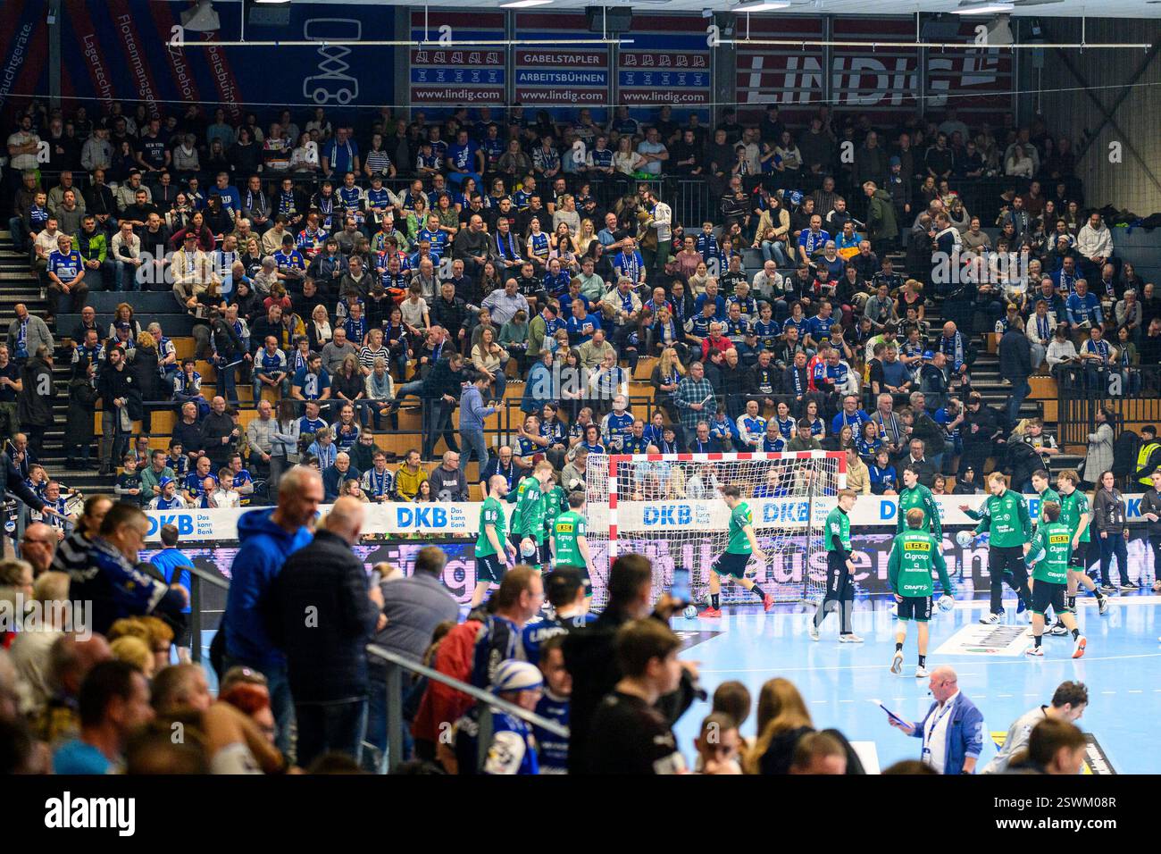 Fans des ThSV Eisenach. GER, ThSV Eisenach gegen SC DHfK Leipzig, Handball, Daikin 1 ...