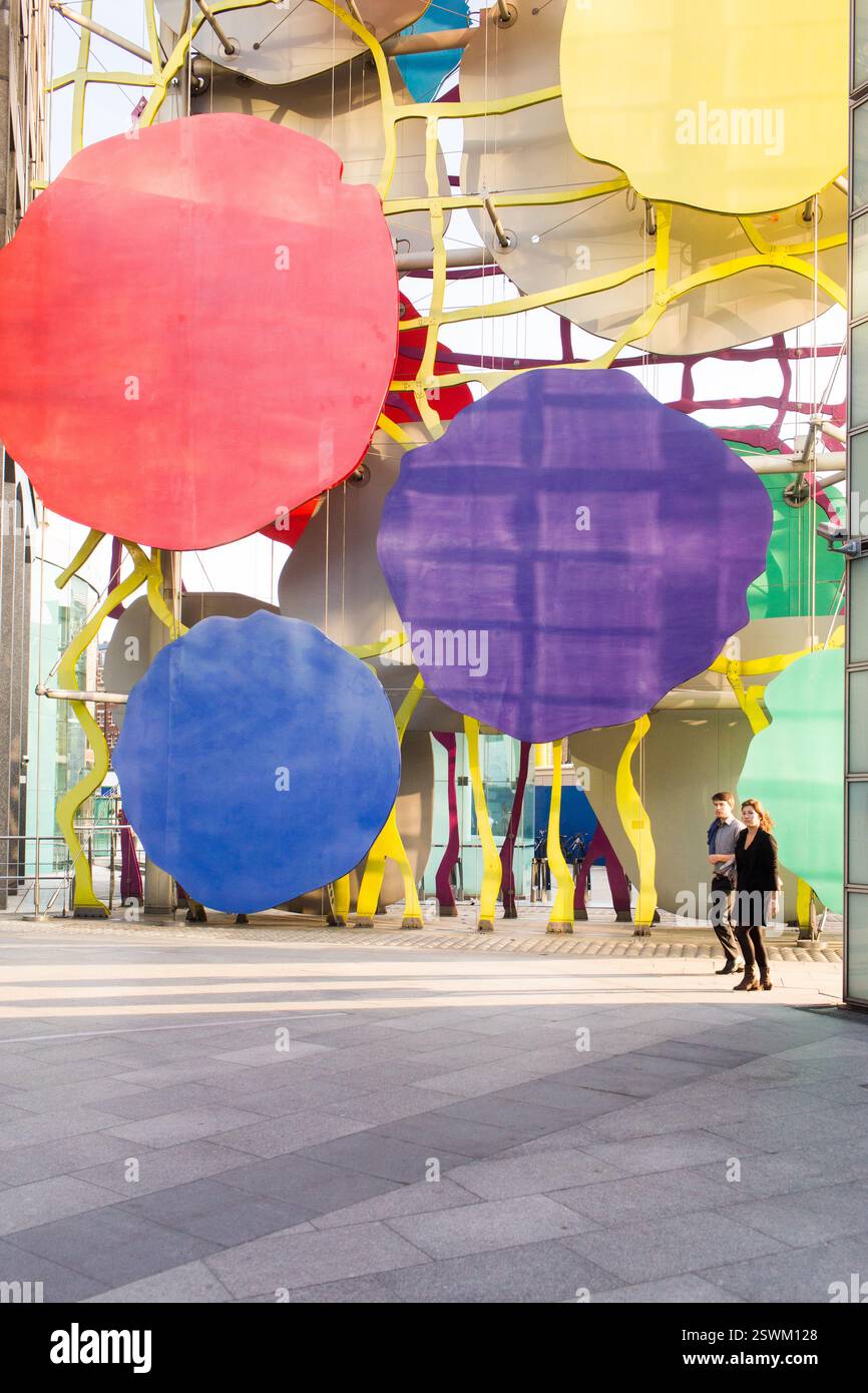 Big Painting Sculpture Cardinal Place Commissioned when the complex was ...