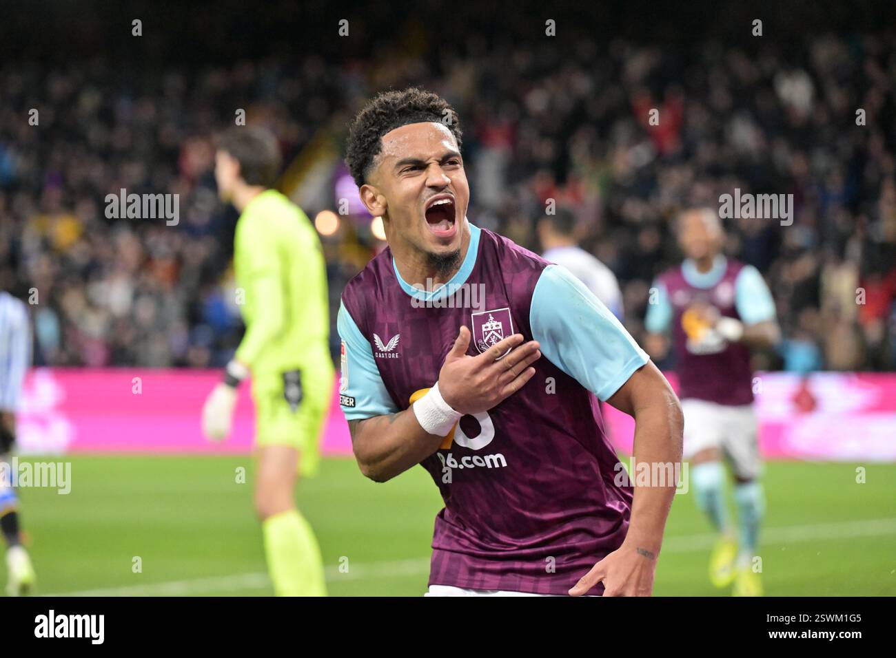 Turf Moor, Burnley, Lancashire, UK. 21st Feb, 2025. EFL Championship ...